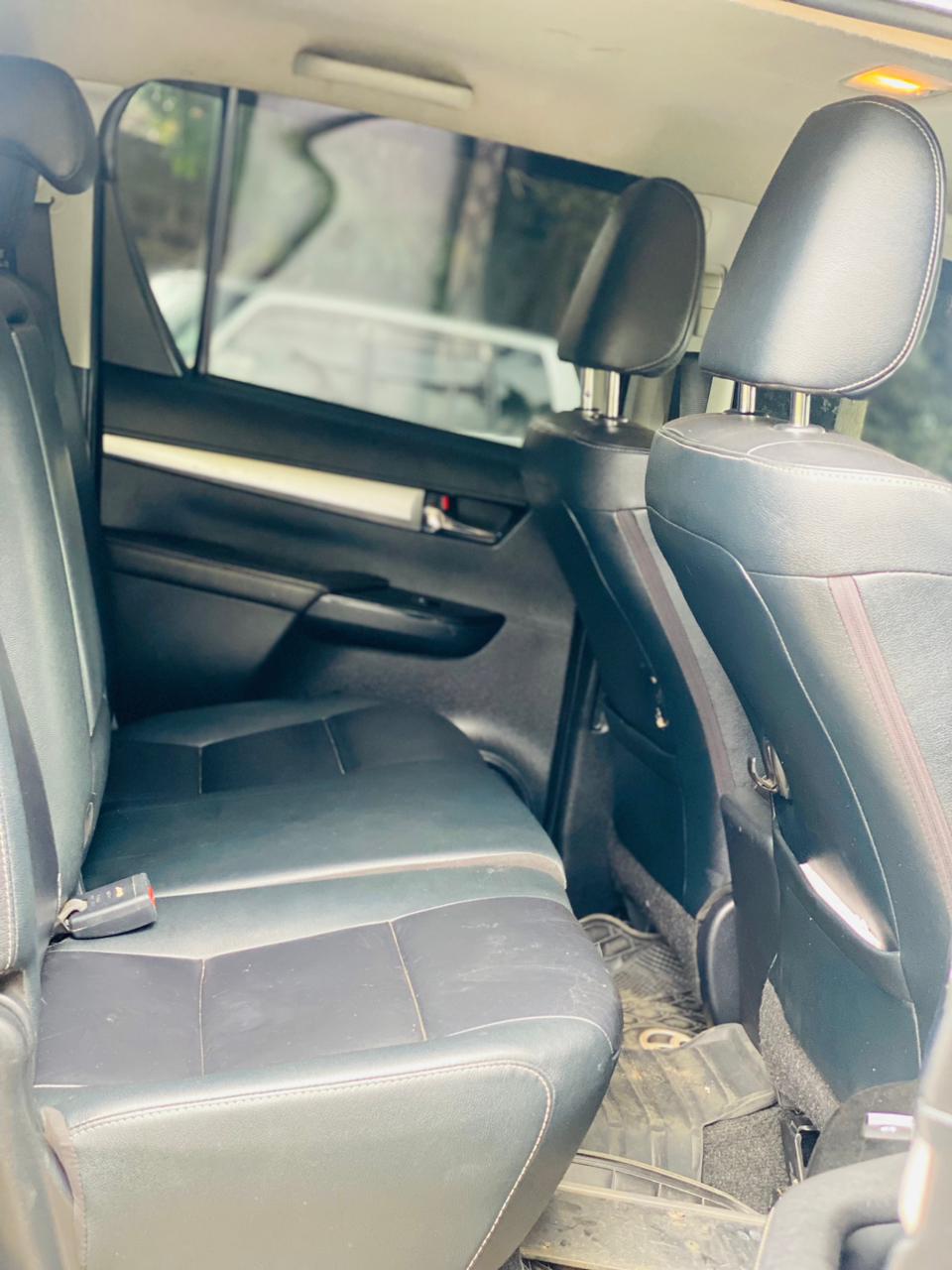 Toyota Hilux Revo - Alpha Car Giants
