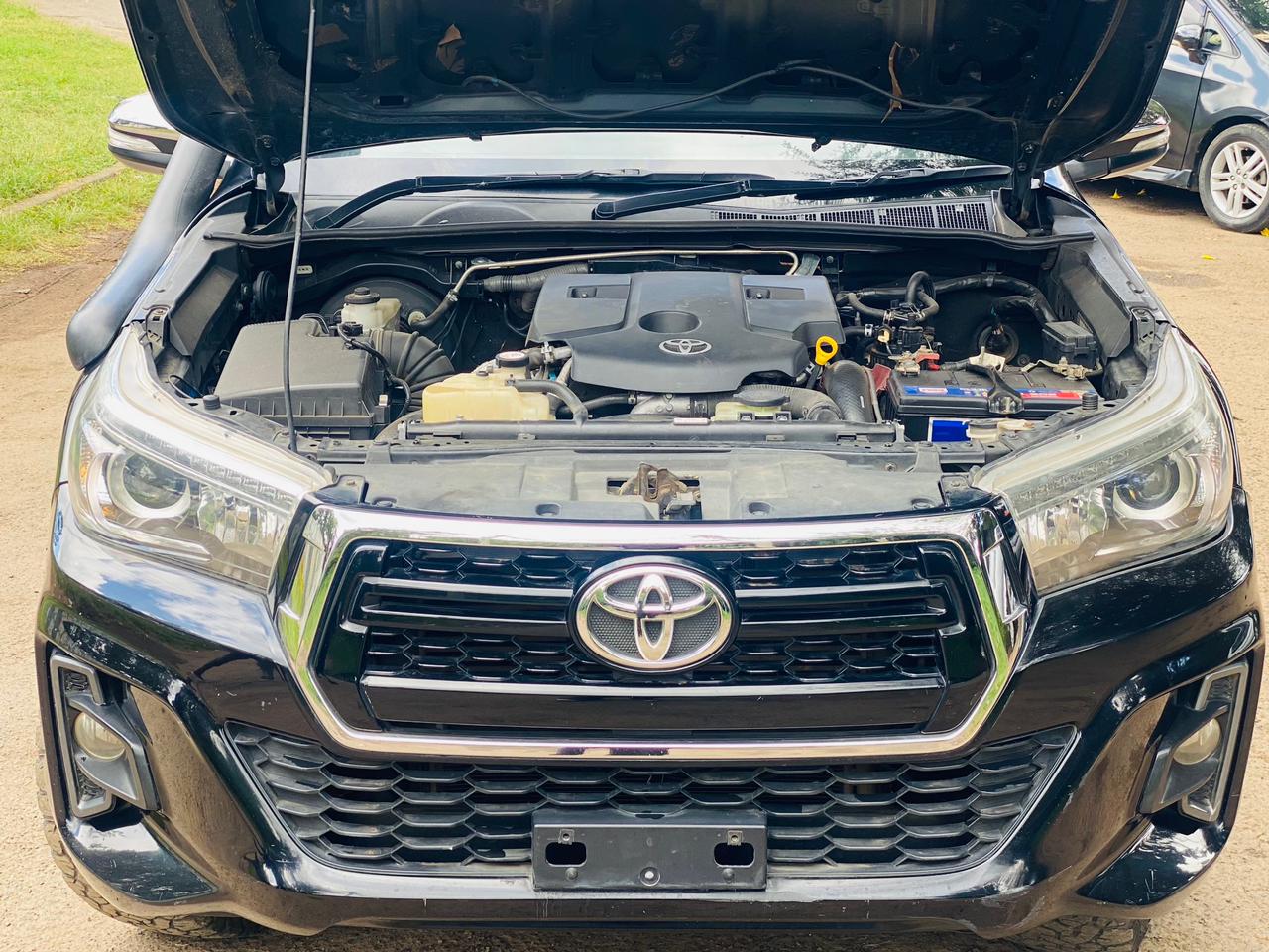 Toyota Hilux Revo - Alpha Car Giants