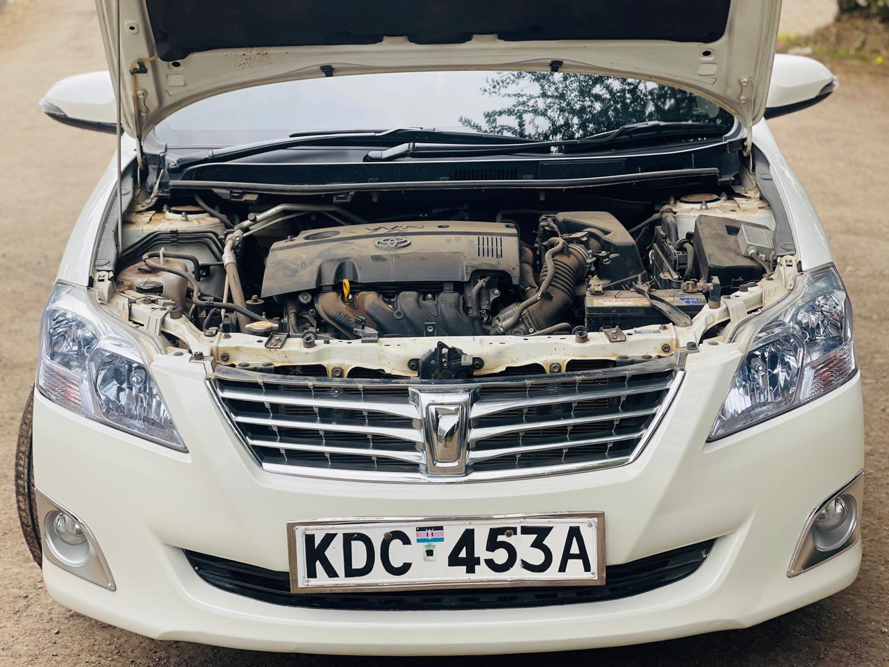Toyota Premio 260 - Alpha Car Giants